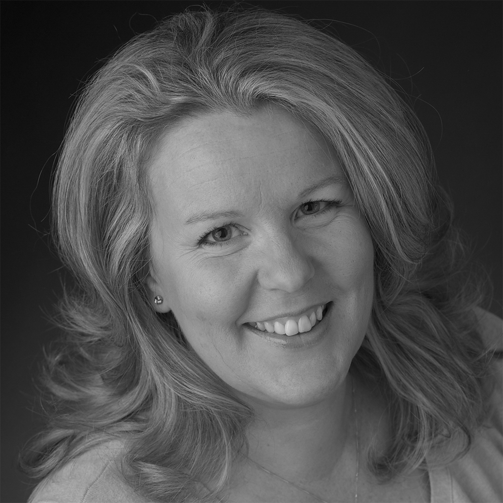 Moonlight Kisses at Willow Tree Hall by Alison Sherlock – Blog Tour ...