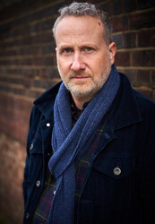 Nighthawking by Russ Thomas – Blog Tour – Varietats