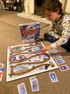 The Christmas Express Game by Cheatwell Games – Product Review – Varietats