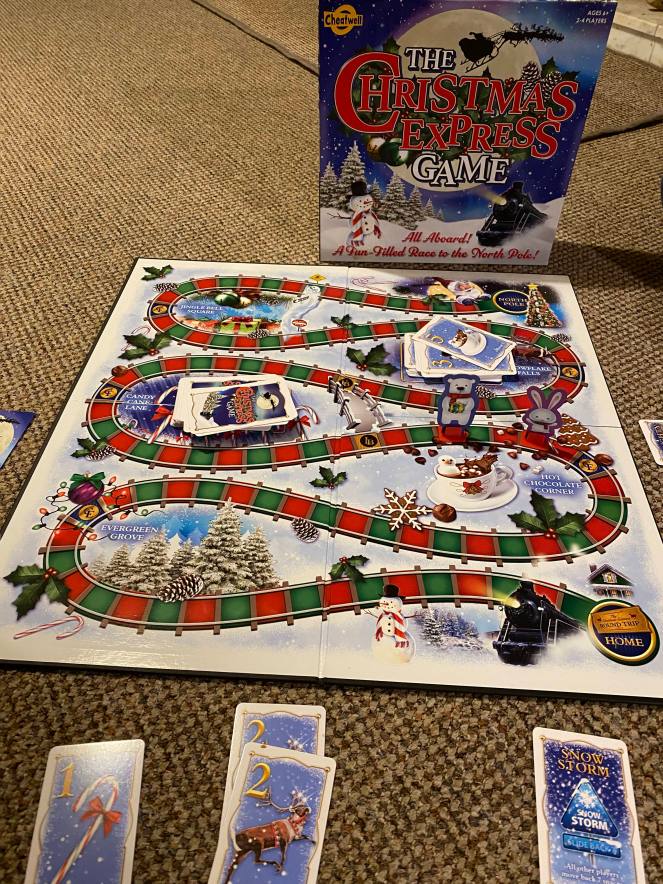 The Christmas Express Game by Cheatwell Games – Product Review – Varietats